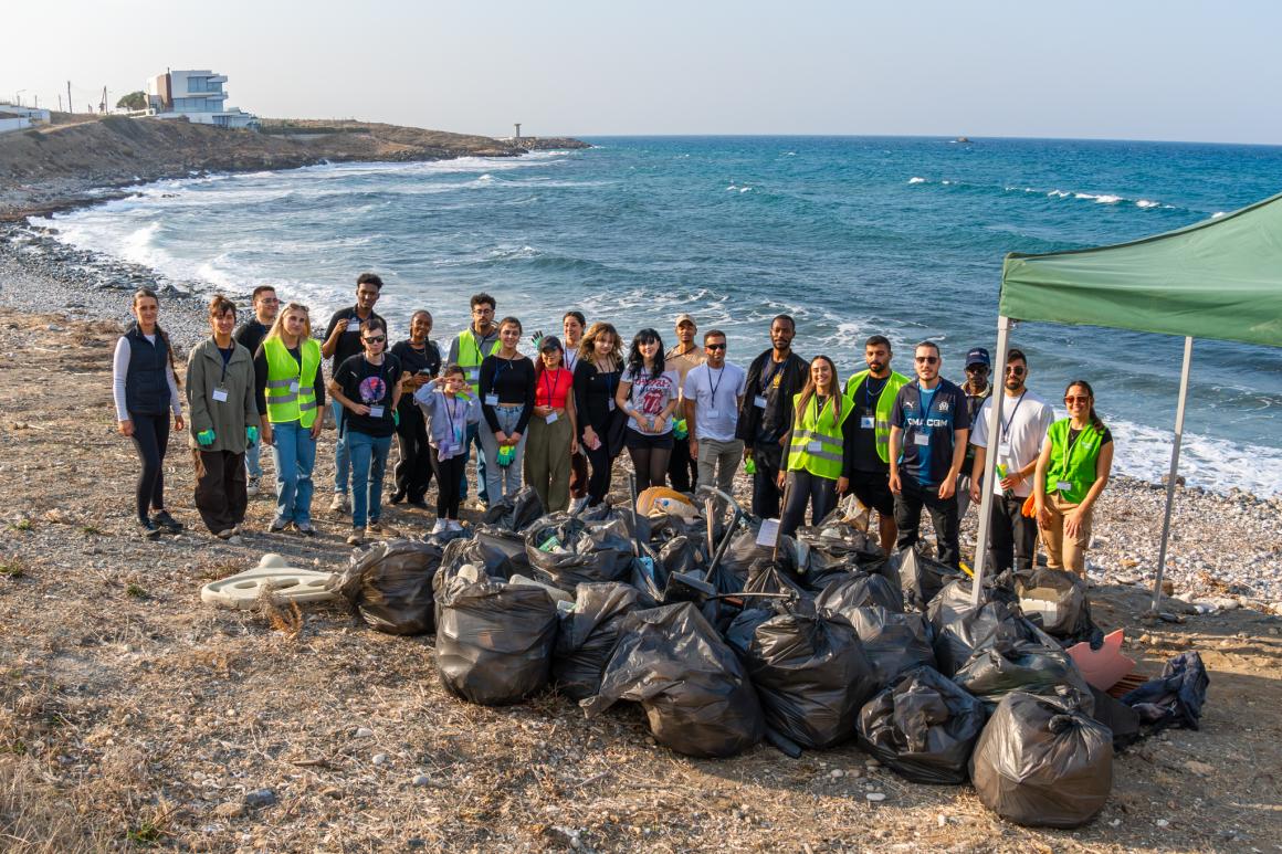 Building bridges, cleaning beaches: How the UN Youth Champions for ...